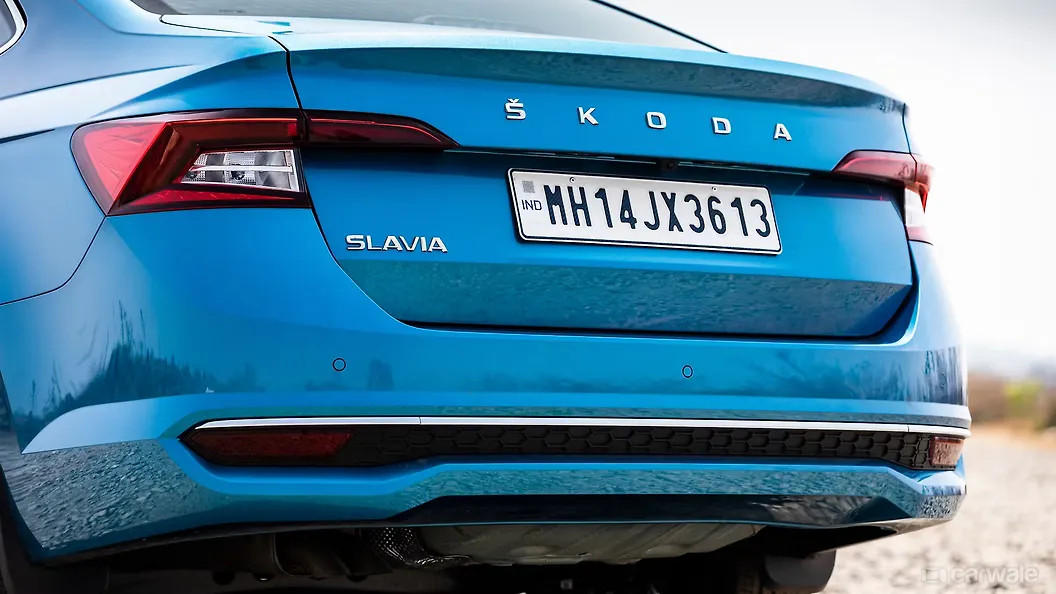 Slavia Reflector Image, Slavia Photos in India - CarWale