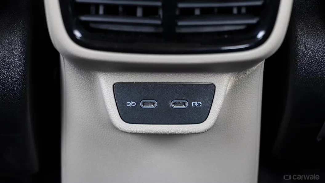 Slavia Rear Row Air Vent Image, Slavia Photos in India - CarWale