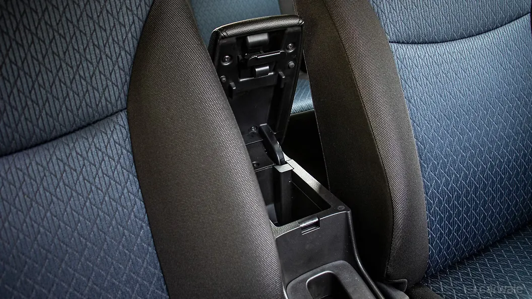 Glanza [2019-2022] Rear Arm Rest Image, Glanza [2019-2022] Photos in ...