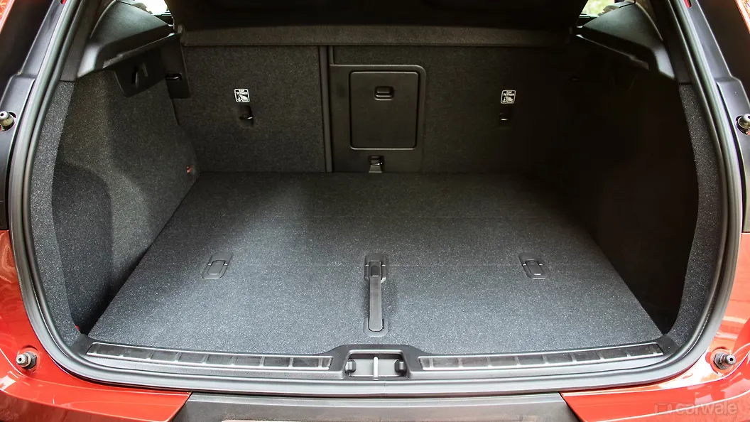XC40 Boot Space Image, XC40 Photos in India - CarWale