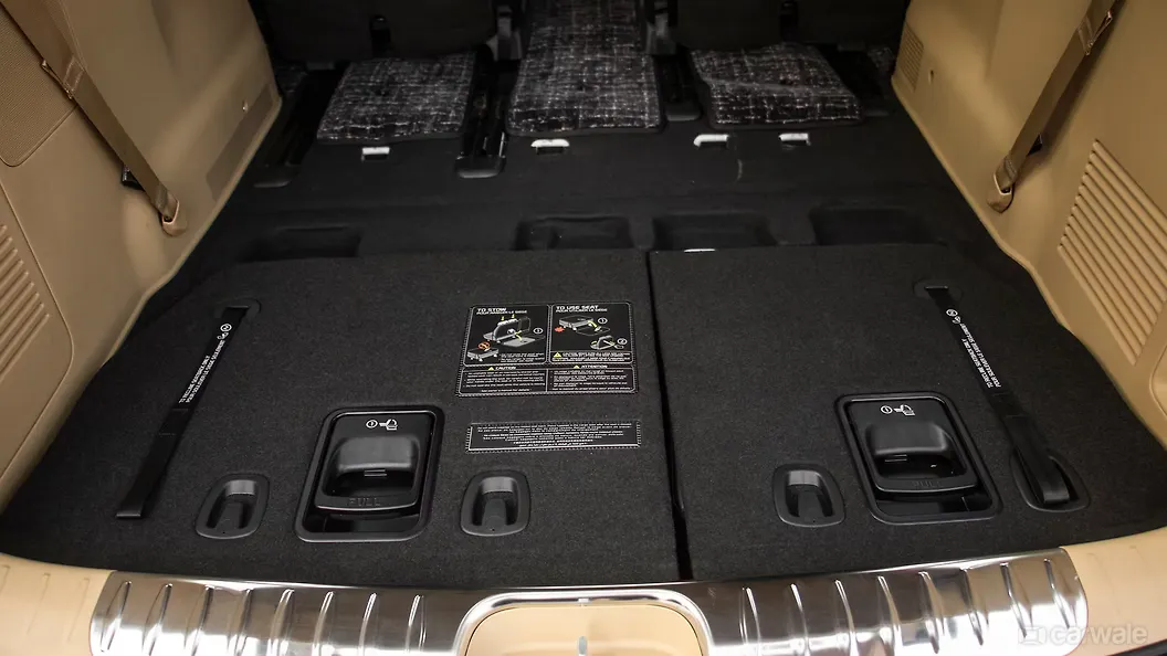 Carnival Interior Image, Carnival Photos in India - CarWale