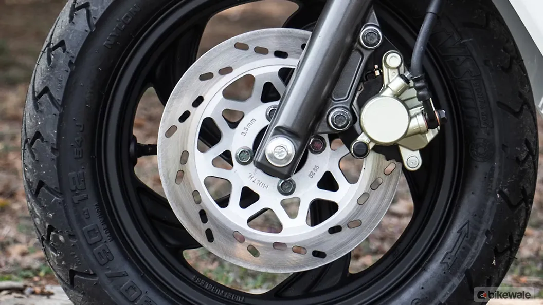 TVS iQube Front Disc Brake Caliper Image – BikeWale