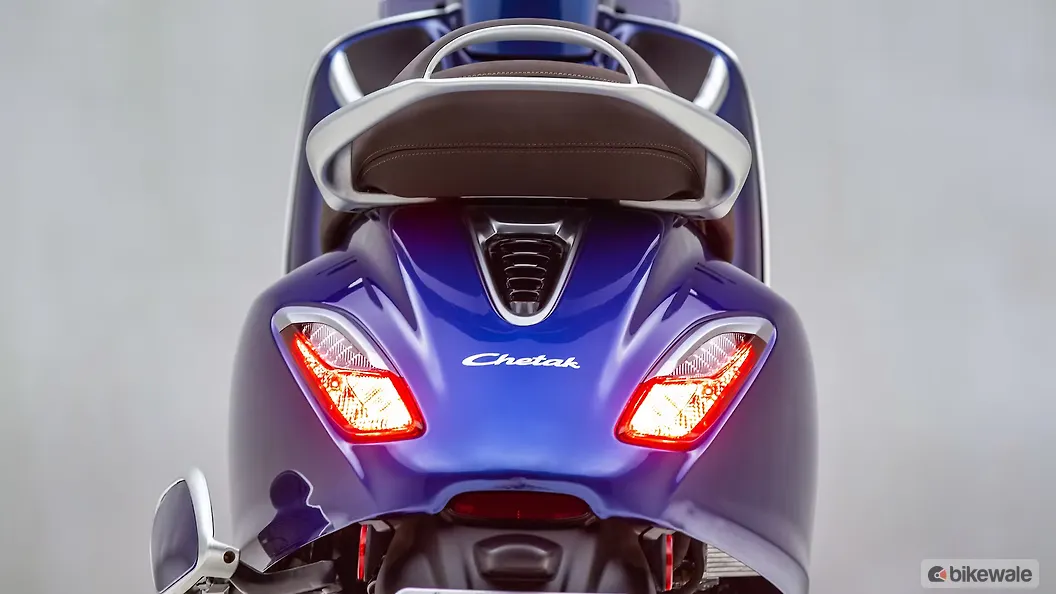 Bajaj Chetak [2020-2024] Exterior Image – BikeWale