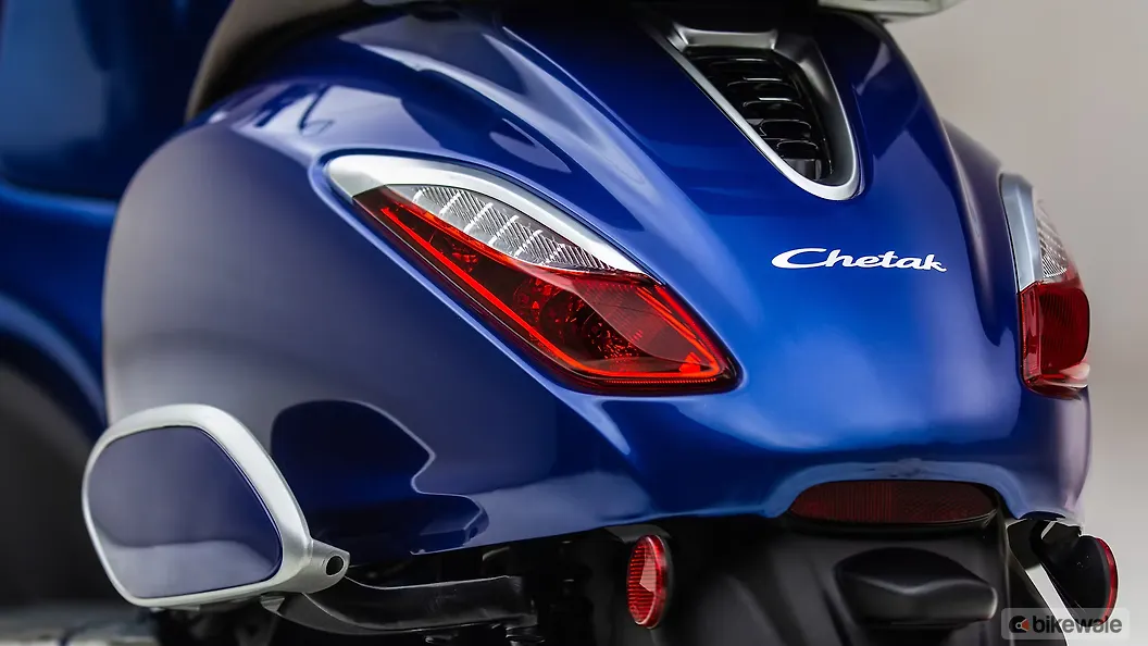 Bajaj Chetak [2020-2024] Exterior Image – BikeWale