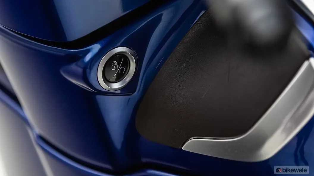 Bajaj Chetak [2020-2024] Exterior Image – BikeWale