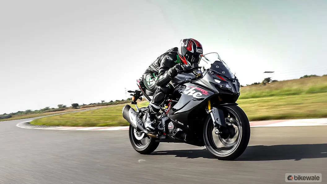 Images of TVS Apache RR 310 | Photos of Apache RR 310 - BikeWale