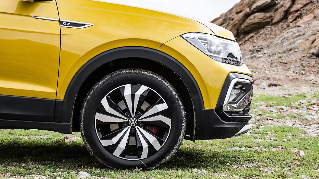 Taigun Front Bumper Image, Taigun Photos in India - CarWale