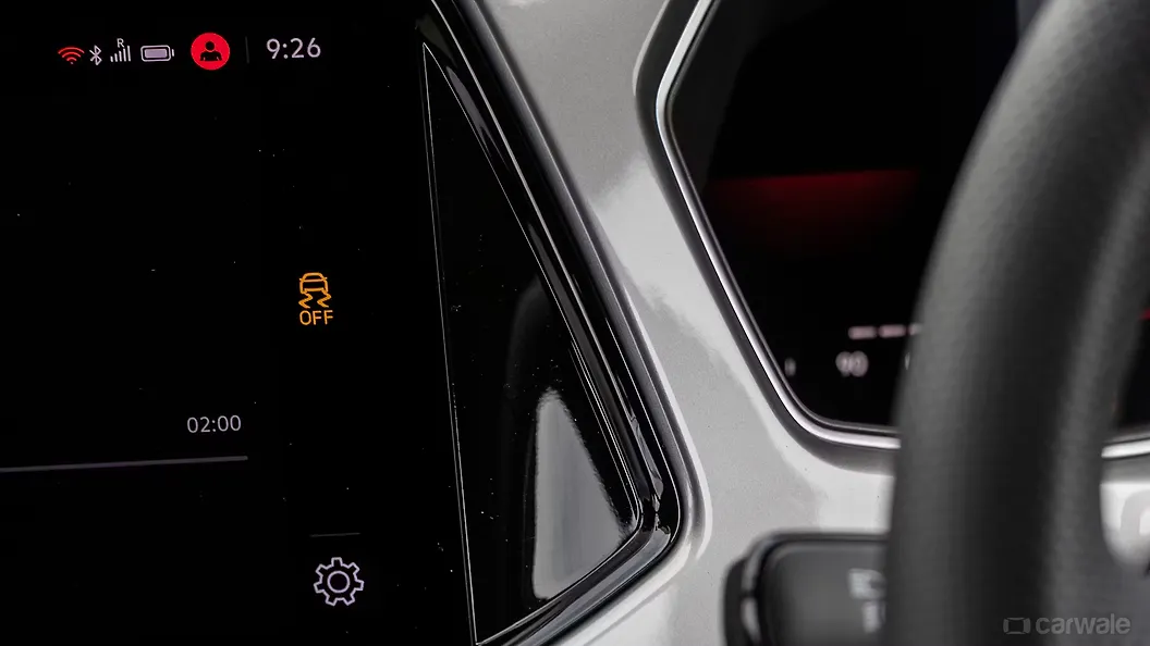 Taigun ESP Button Image, Taigun Photos in India - CarWale