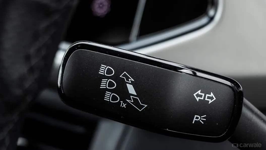 Taigun Wiper Stalk Image, Taigun Photos in India - CarWale