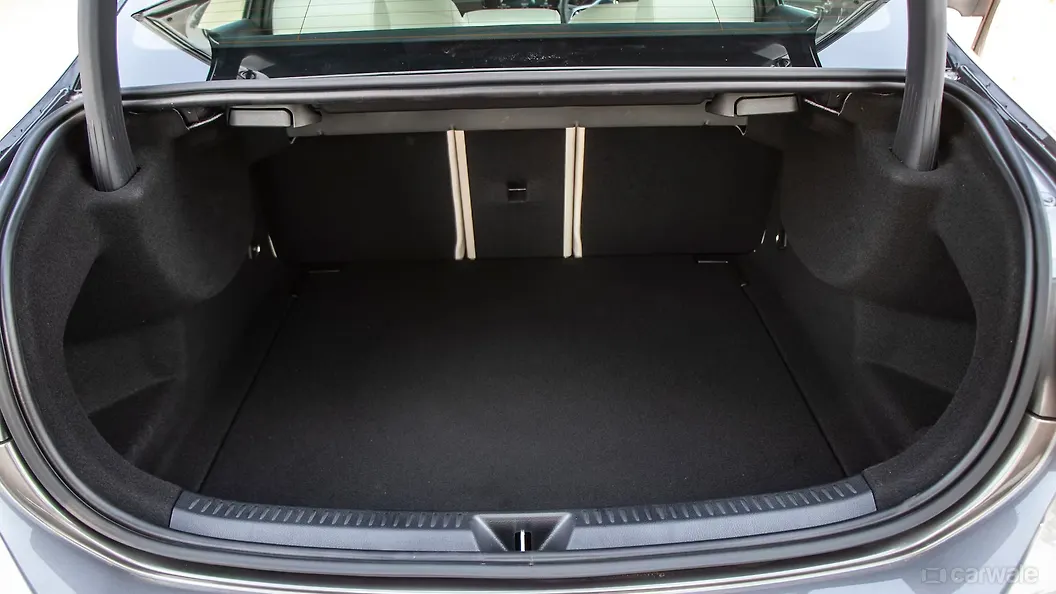 A-Class Limousine Bootspace Image, A-Class Limousine Photos in India ...