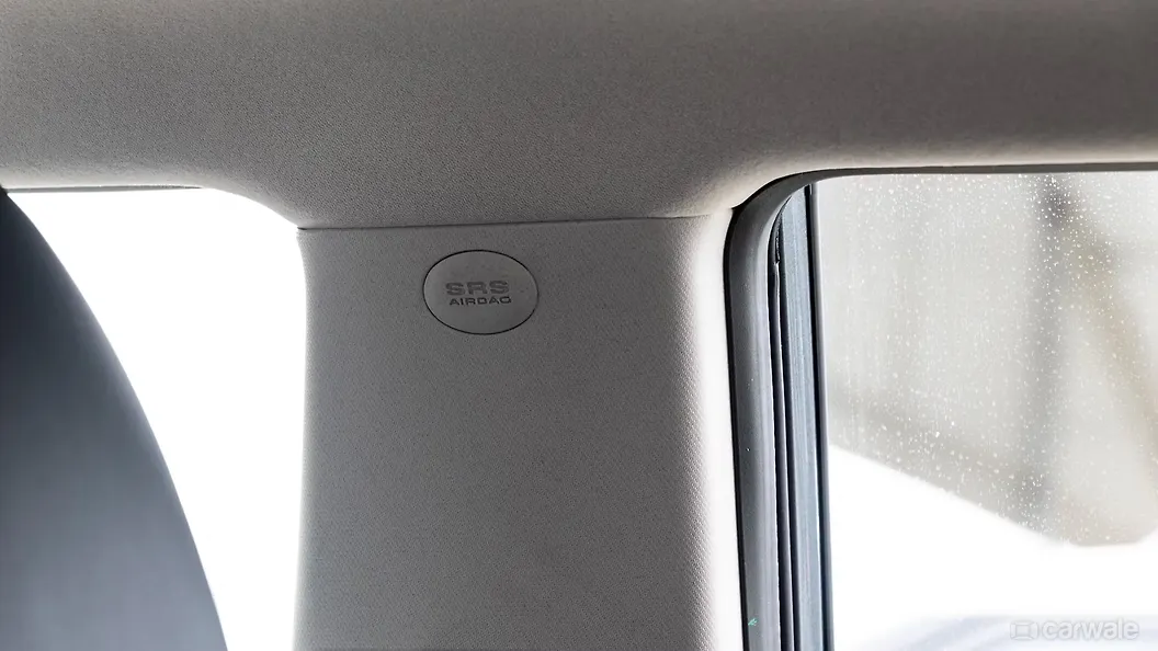 XUV400 Left Side Curtain Airbag Image, XUV400 Photos in India - CarWale