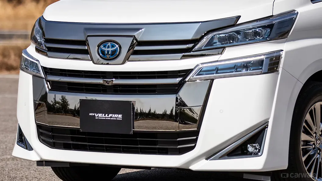 Vellfire Front Grille Image, Vellfire Photos in India - CarWale