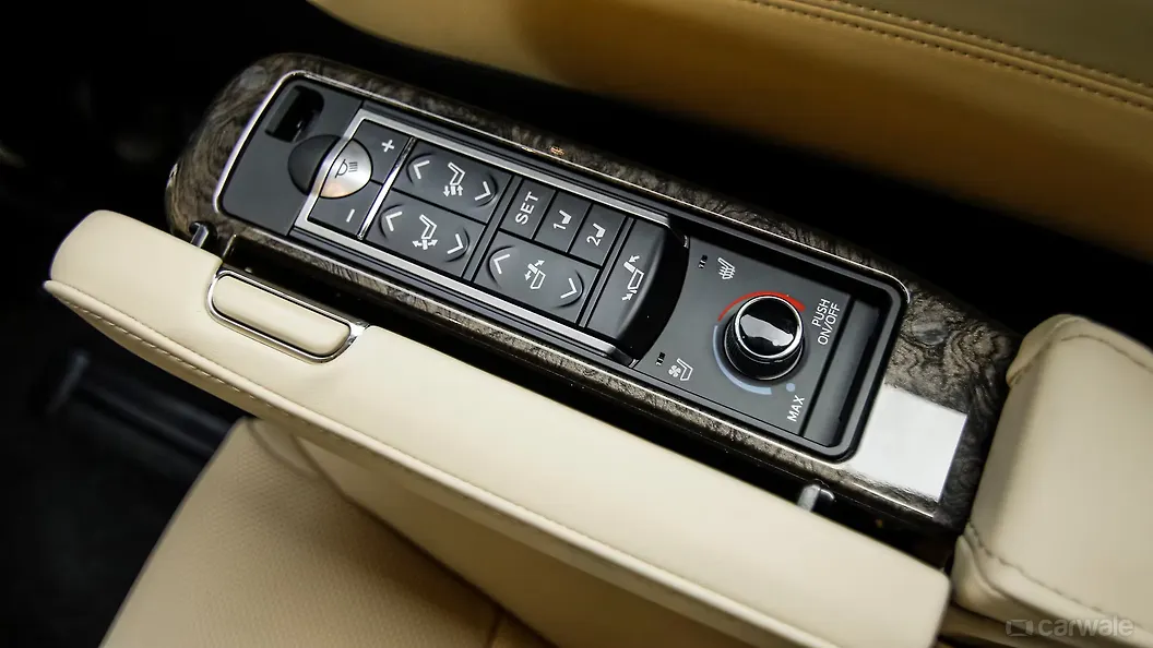 Vellfire Interior Image, Vellfire Photos in India - CarWale