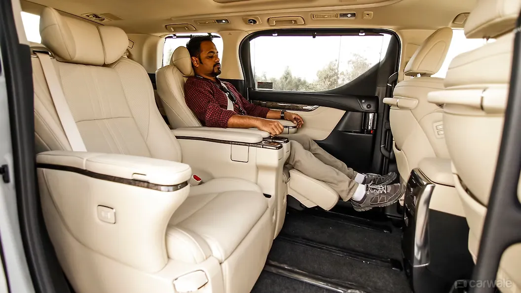 Vellfire Rear Seat Space Image, Vellfire Photos in India - CarWale