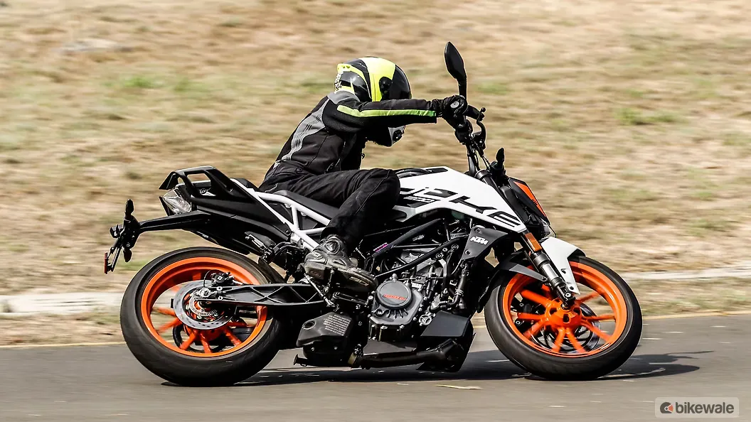 KTM 200 Duke [2021] Action Image – BikeWale