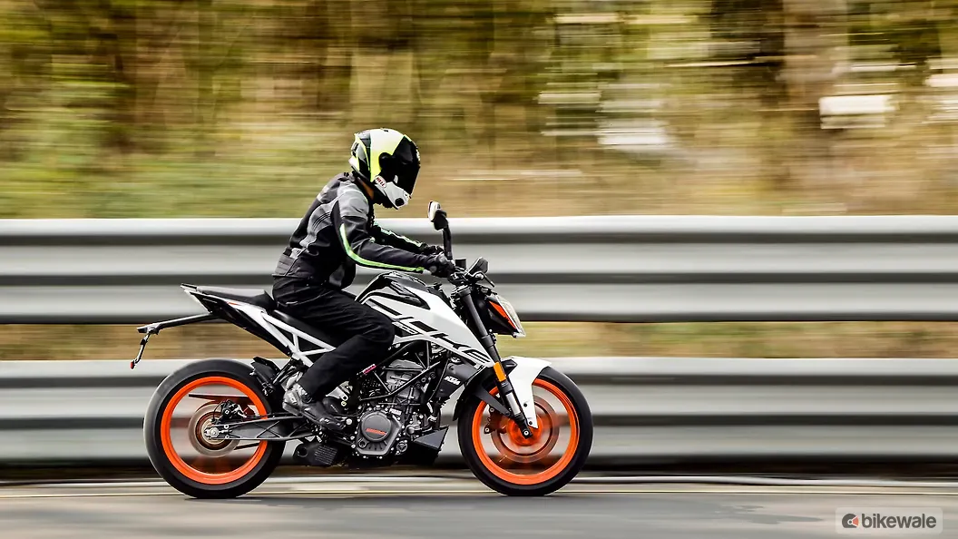 KTM 200 Duke [2021] Action Image – BikeWale