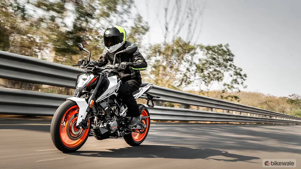 KTM 200 Duke [2021] Action Image – BikeWale