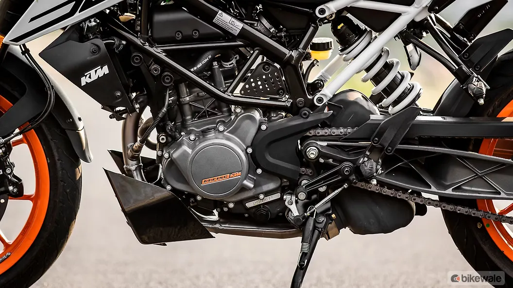KTM 200 Duke [2021] Left Side Image – BikeWale