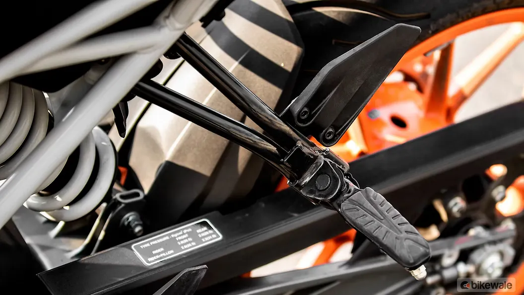 Images of KTM 200 Duke [2021] | Photos of 200 Duke [2021] - BikeWale