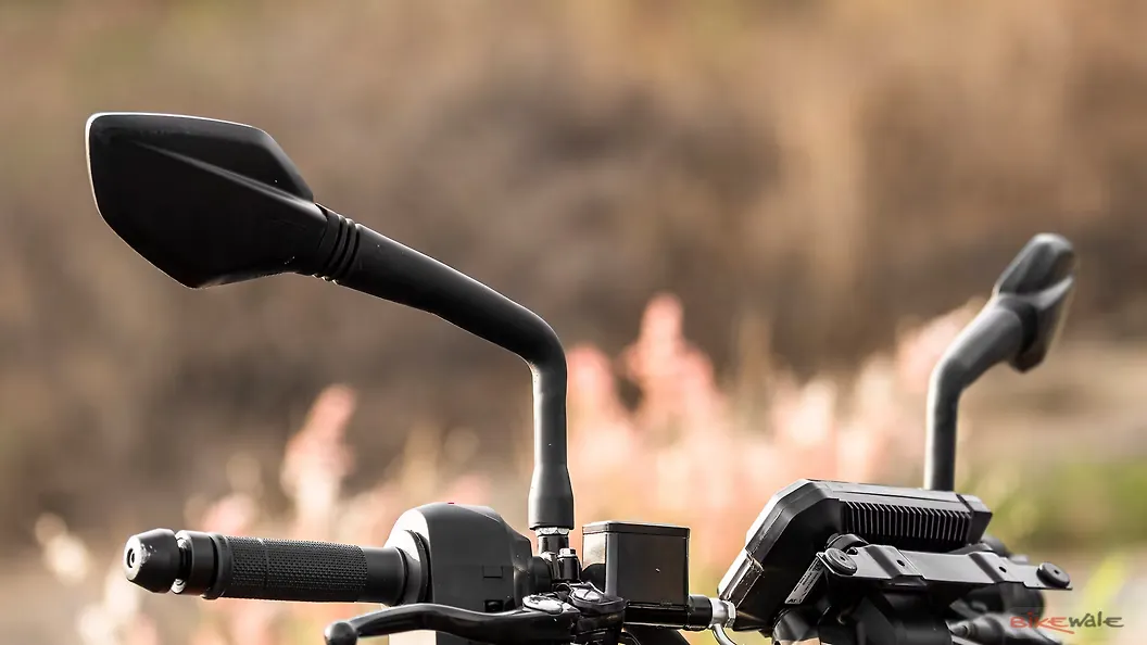 KTM 390 Duke [2021] Levers Image – BikeWale