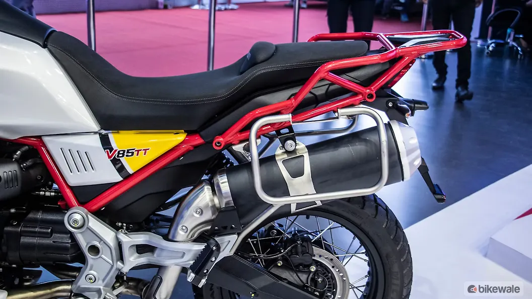 Moto Guzzi V85 Front Wheel & Tyre Image – BikeWale