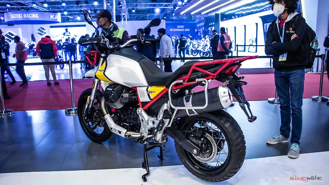Moto Guzzi V85 Front Three-Quarter Image – BikeWale