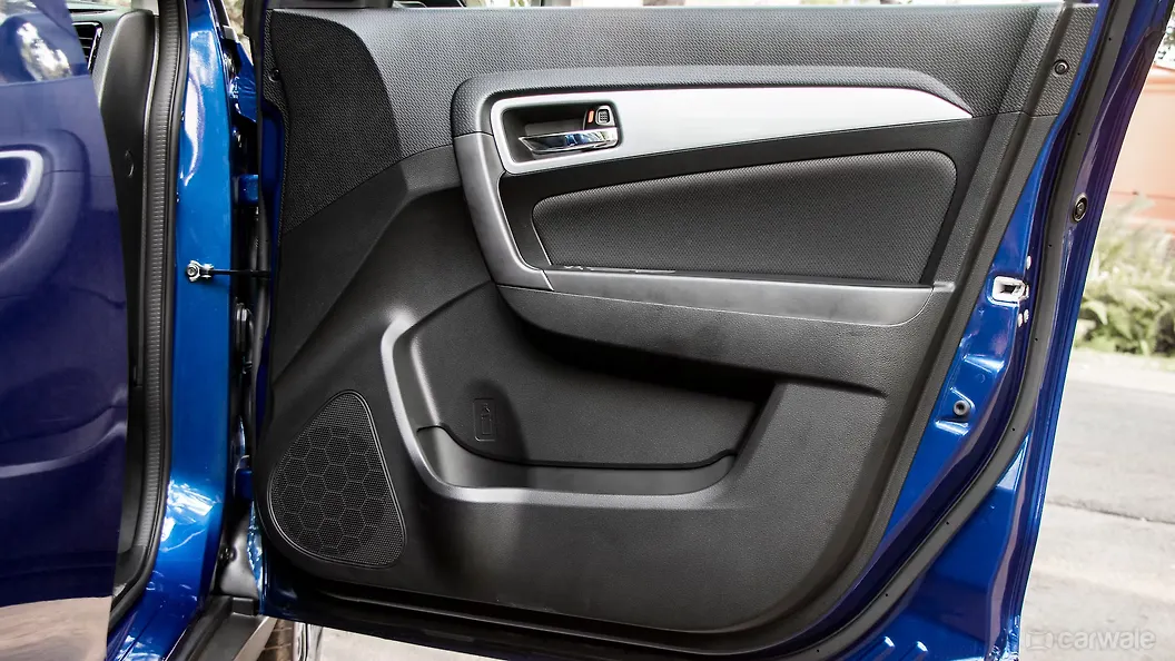 Vitara Brezza [2020-2022] Door Handles Image, Vitara Brezza [2020-2022 ...