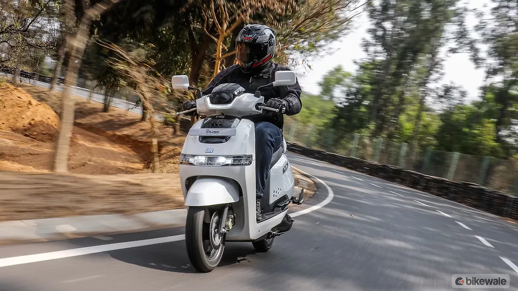 TVS iQube Ignition Key Image – BikeWale