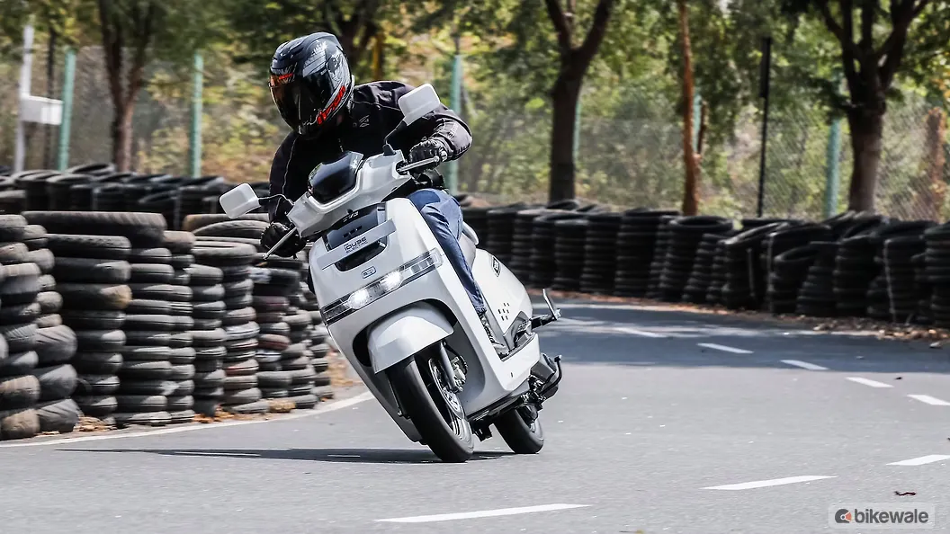 TVS iQube Ignition Key Image – BikeWale