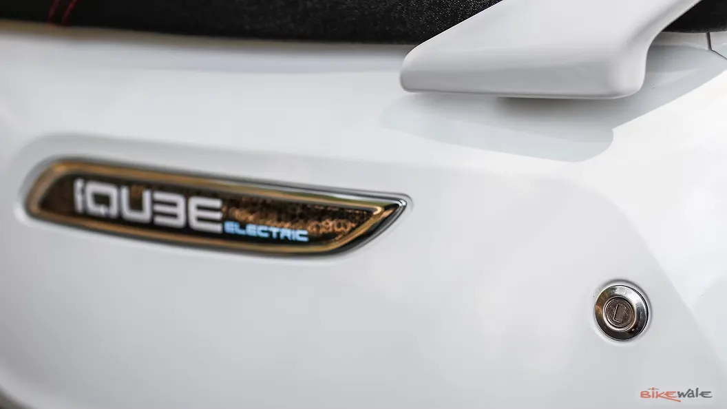 TVS iQube Underseat Storage Image – BikeWale