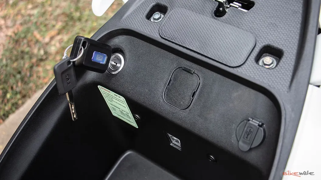TVS iQube Underseat Storage Image – BikeWale