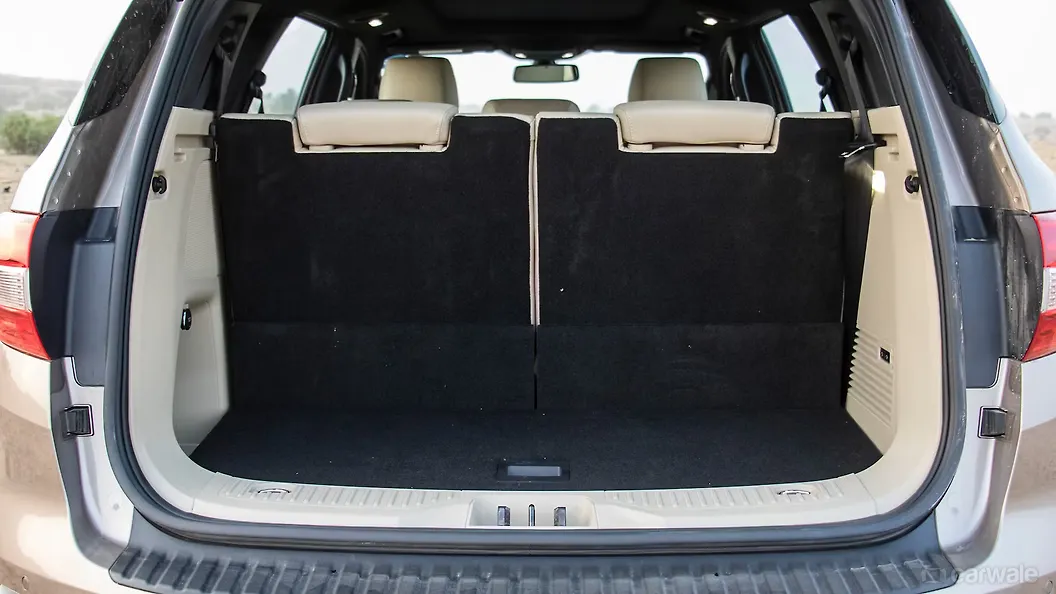 Endeavour Boot Space Image, Endeavour Photos in India - CarWale