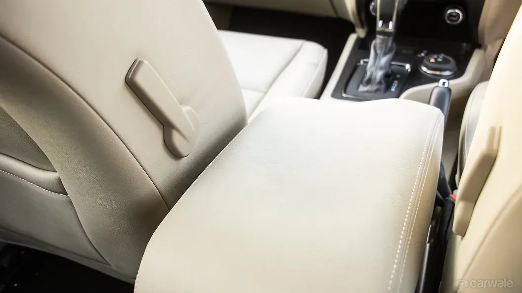 Endeavour Interior Image, Endeavour Photos in India - CarWale