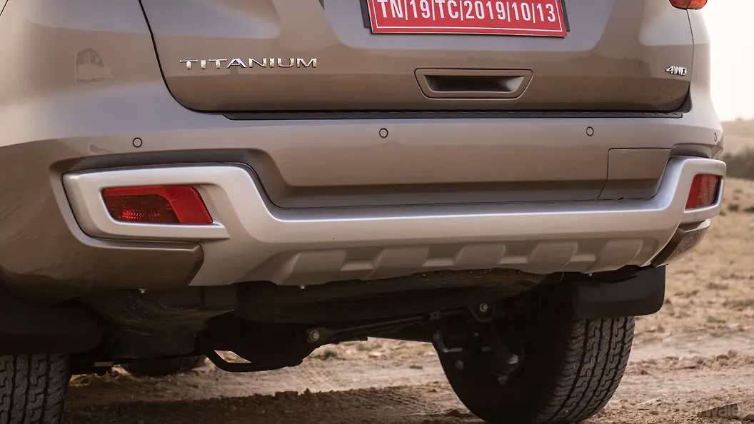 Endeavour Rear Bumper Image, Endeavour Photos in India - CarWale