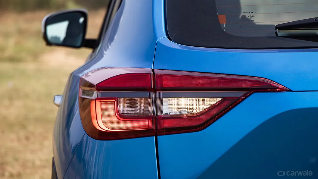 Magnite Tail Light/Tail Lamp Image, Magnite Photos in India - CarWale