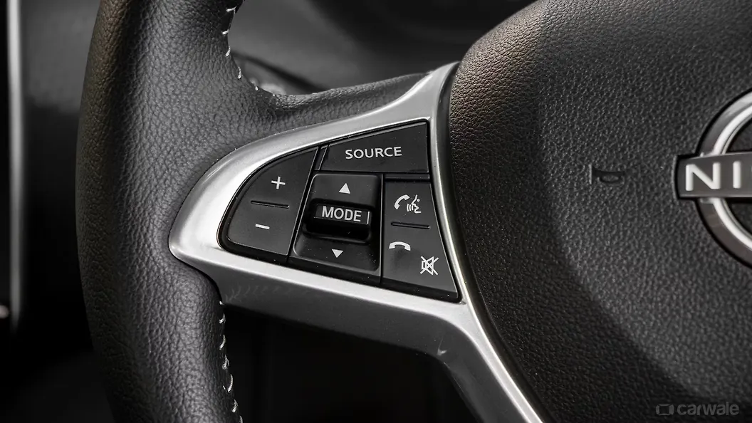 Magnite Left Steering Mounted Controls Image, Magnite Photos in India ...
