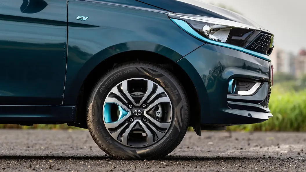 Tigor EV Front Fender Image, Tigor EV Photos in India - CarWale