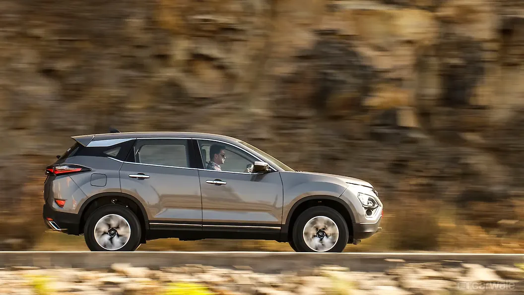 Harrier Action Image, Harrier Photos in India - CarWale