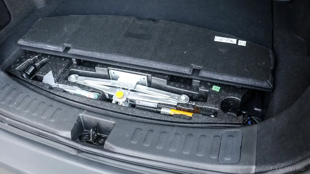 Harrier Boot Space Image, Harrier Photos in India - CarWale