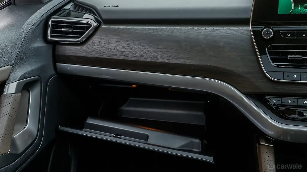 Harrier Interior Image, Harrier Photos in India - CarWale