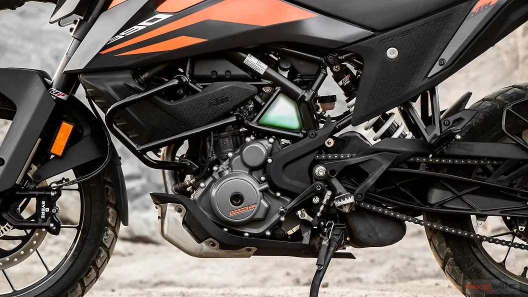 KTM 390 Adventure [2021] Fuel Tank Image – BikeWale