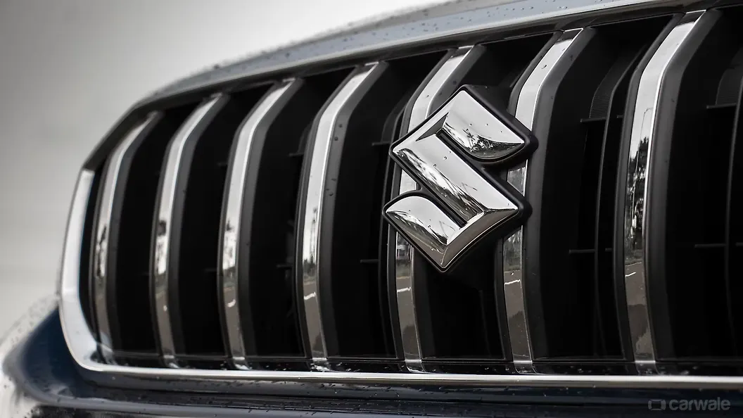 S-Cross Front Logo Image, S-Cross Photos in India - CarWale