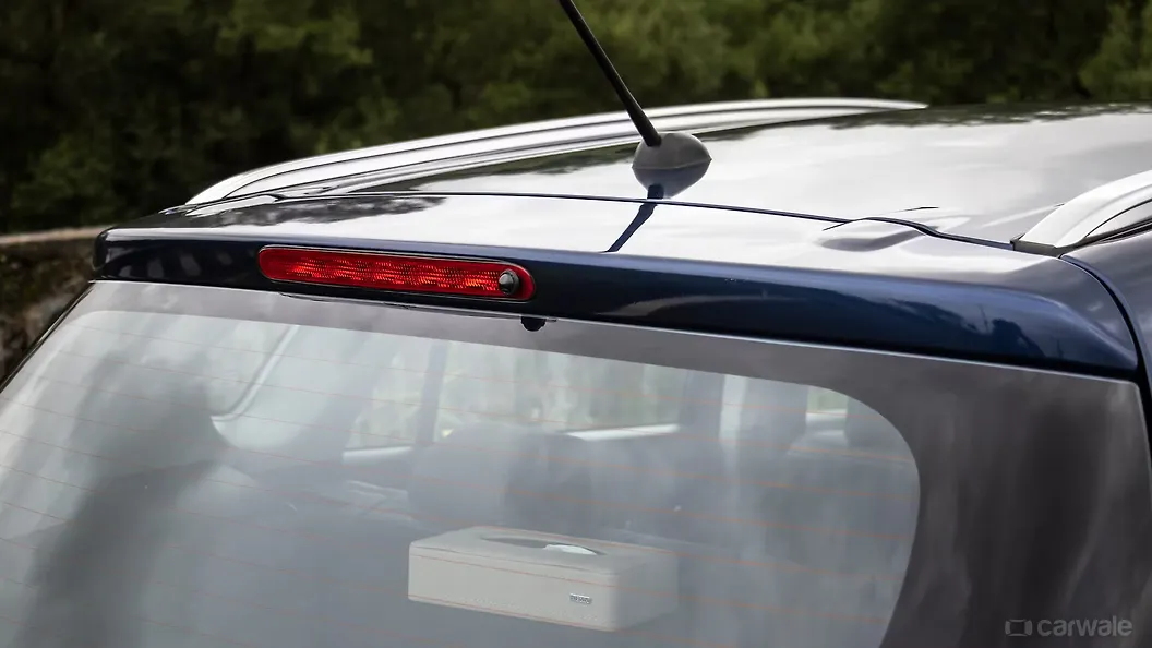 S-Cross Rear Spoiler Image, S-Cross Photos in India - CarWale