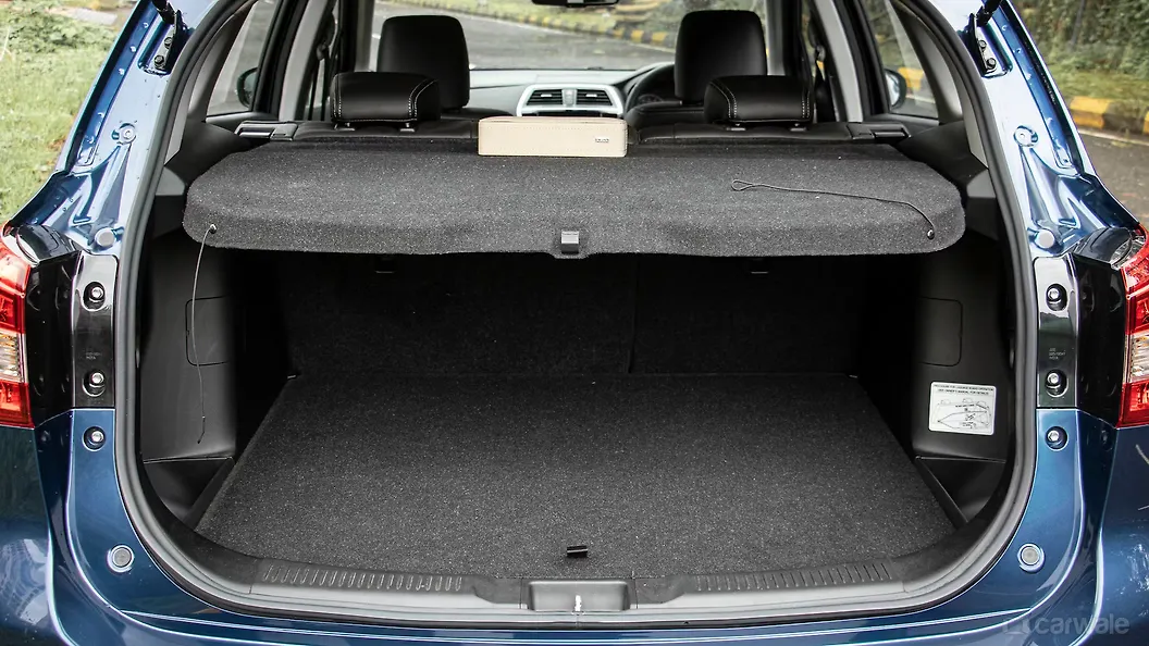 S-Cross Bootspace with Parcel Tray/Retractable Image, S-Cross Photos in ...