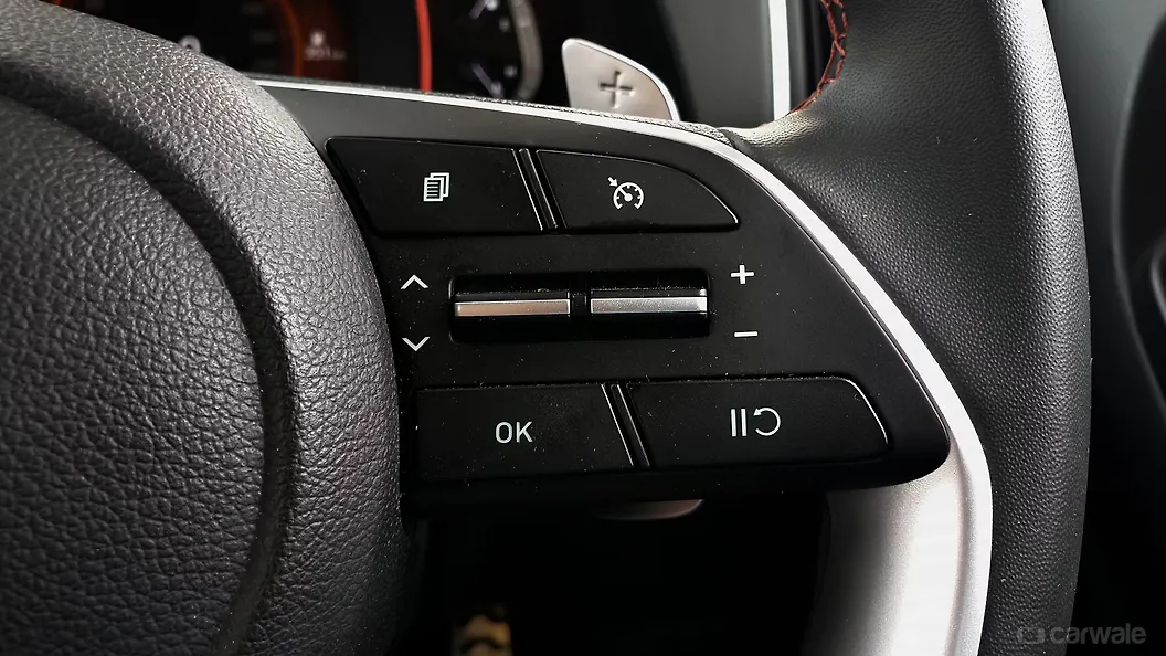 Creta Dashboard Image, Creta Photos in India - CarWale
