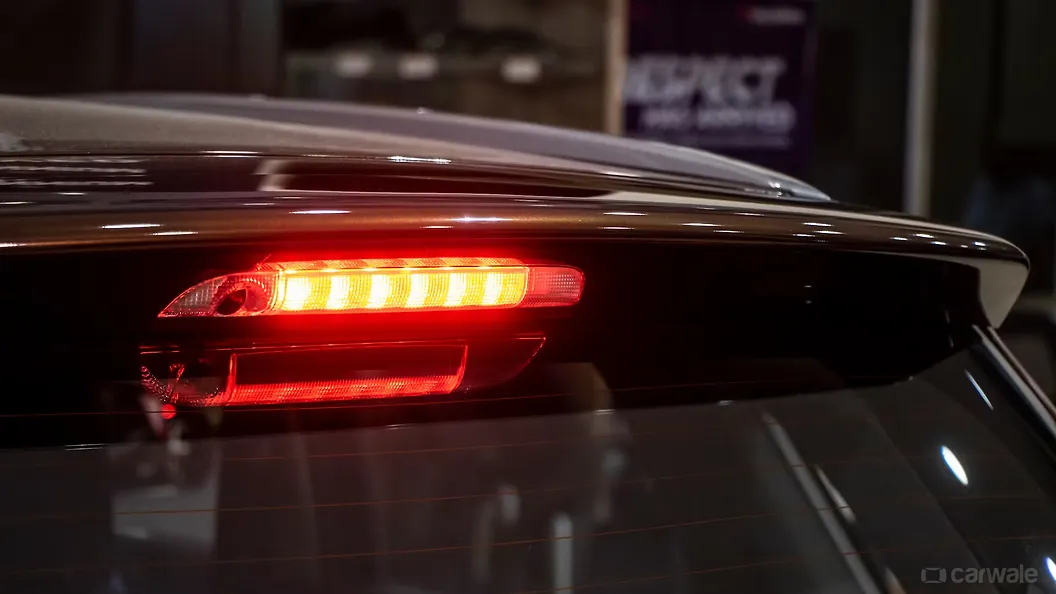 Urban Cruiser Rear High Mounted Stop Lamp Image, Urban Cruiser Photos ...