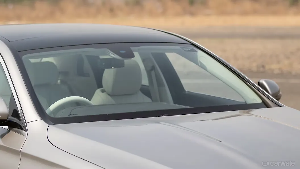 E-Class Front Windshield/Windscreen Image, E-Class Photos in India ...