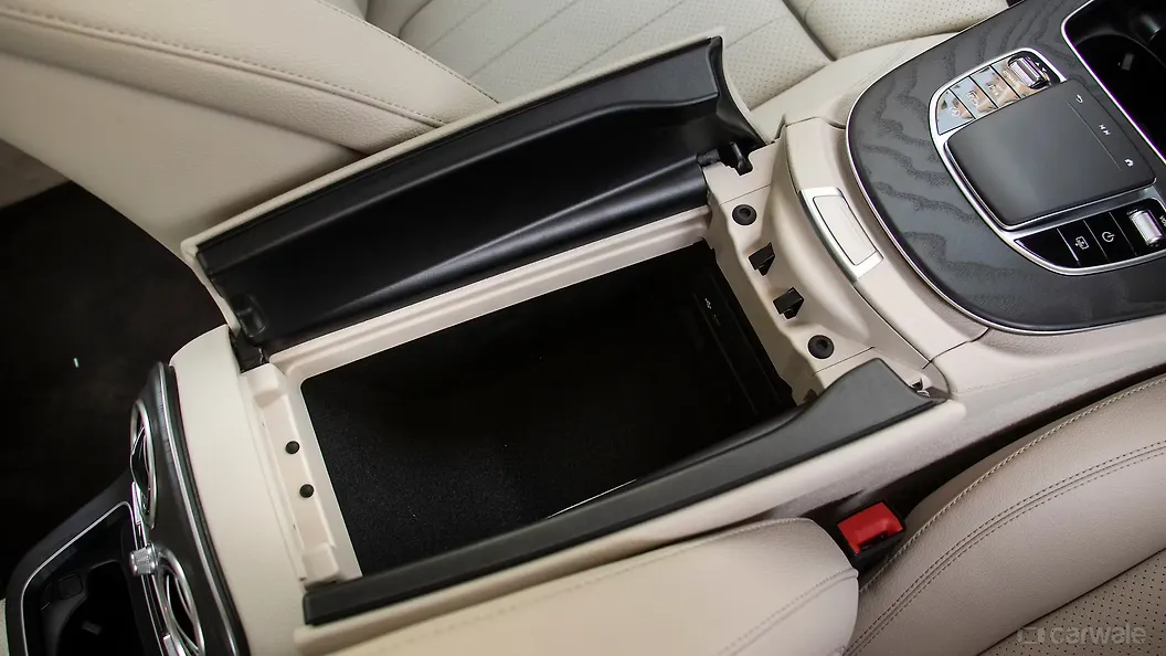 E-Class Front Centre Arm Rest Storage Image, E-Class Photos in India ...