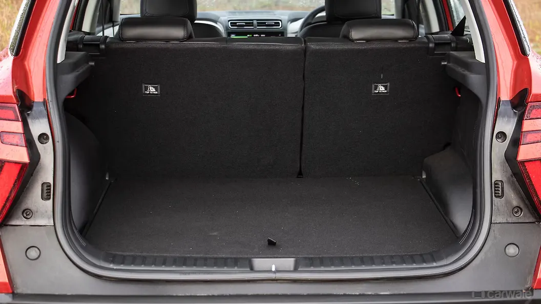 Creta Bootspace with Parcel Tray/Retractable Image, Creta Photos in ...