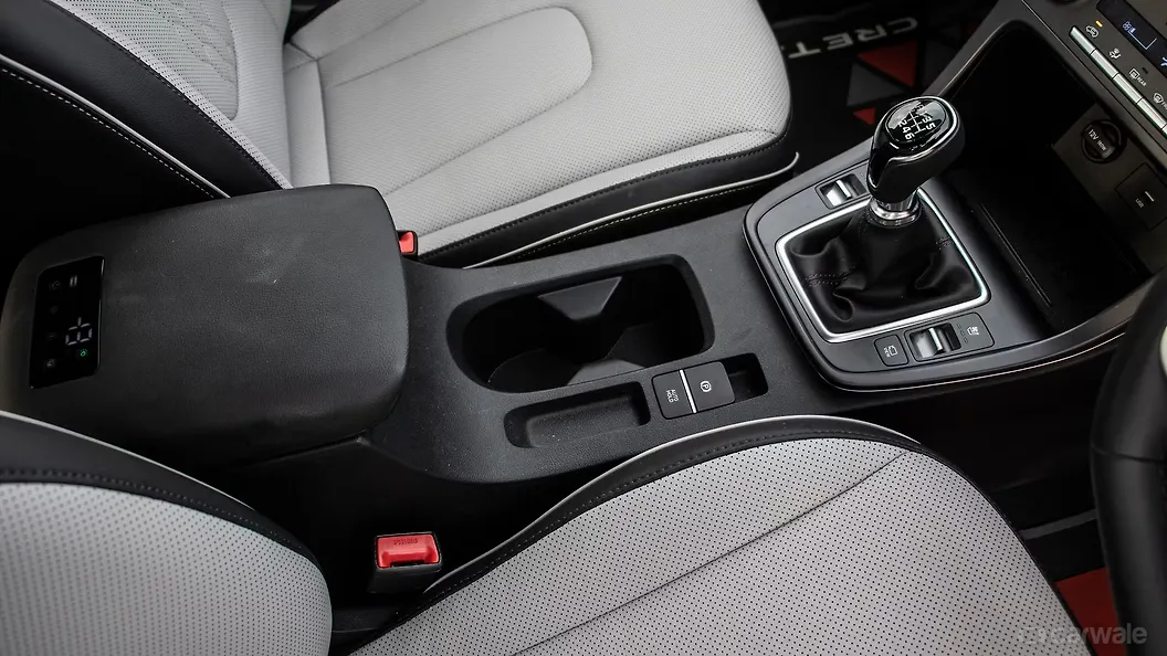 Creta Center Console/Centre Console Storage Image, Creta Photos in ...